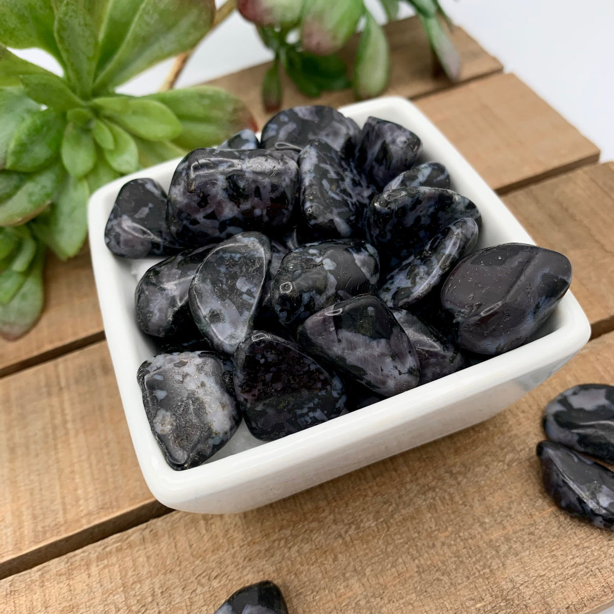 Indigo Gabbro – Mineralogy
